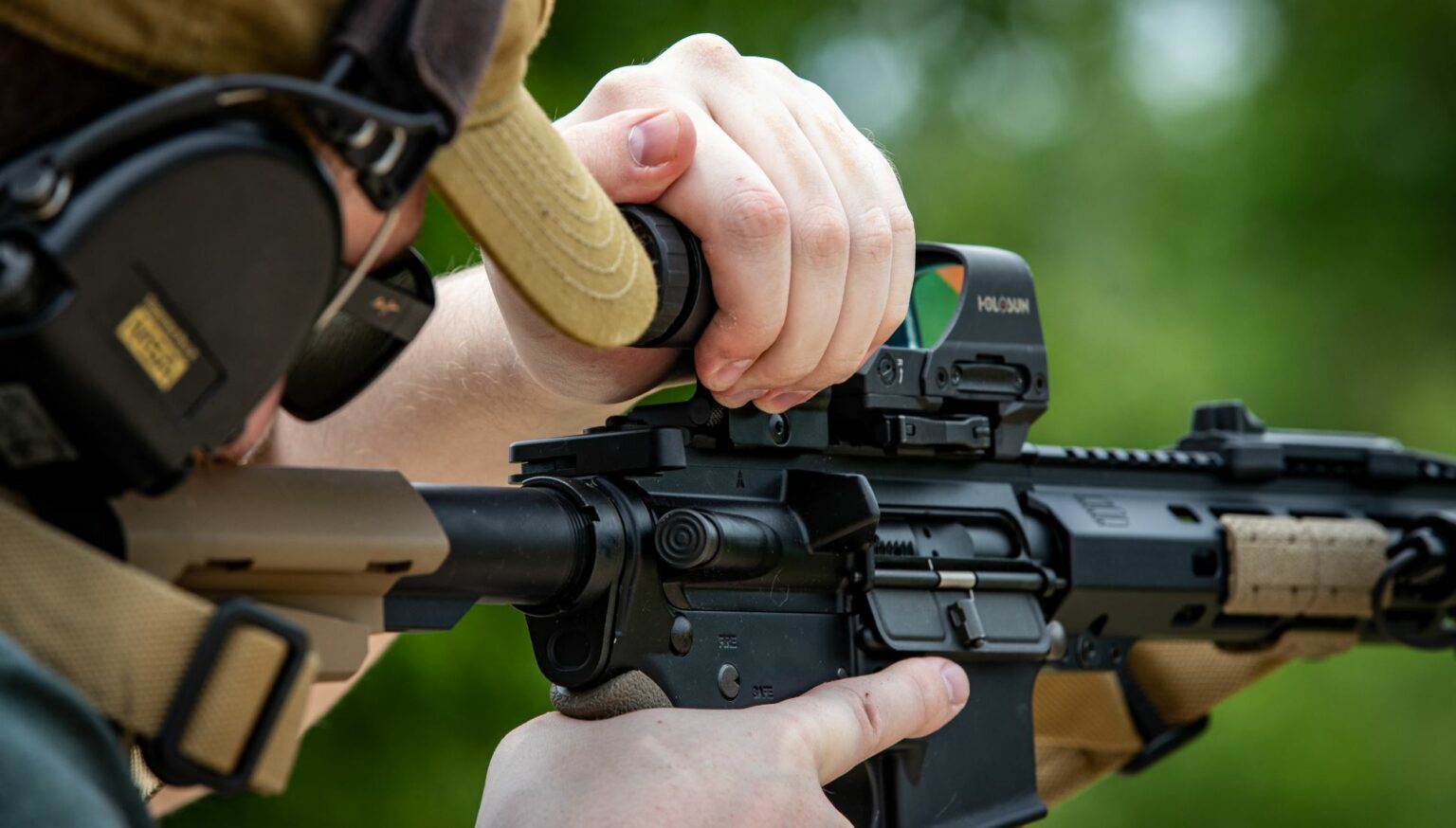 Offset Red Dot Scope For Rifles & AR-15 | The Primary Source