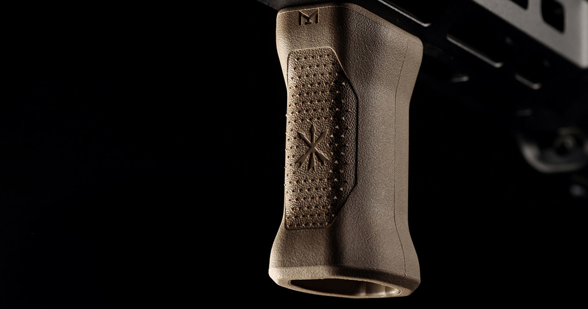 Choosing An AR Foregrip | The Primary Source